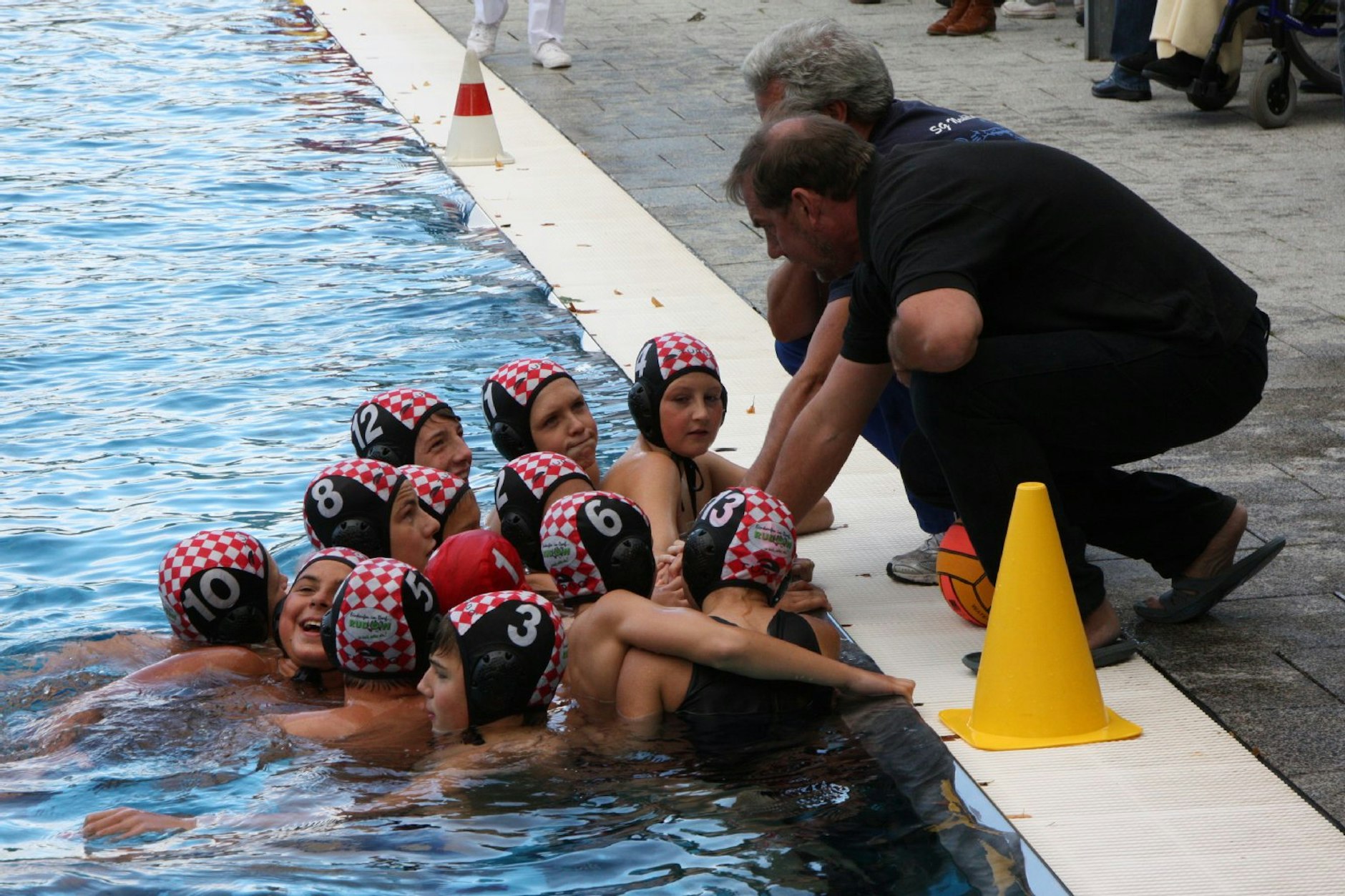 Klasse Teamleistung: Wasserflöhe schnappen sich Gold-Pokal