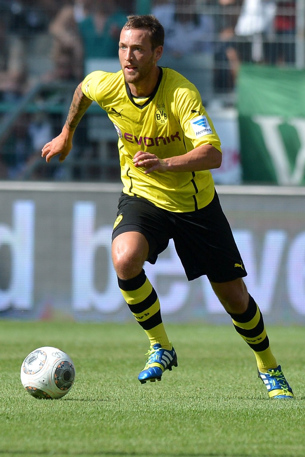 Bodenständiger Zuwachs: Julian Schieber im Anflug