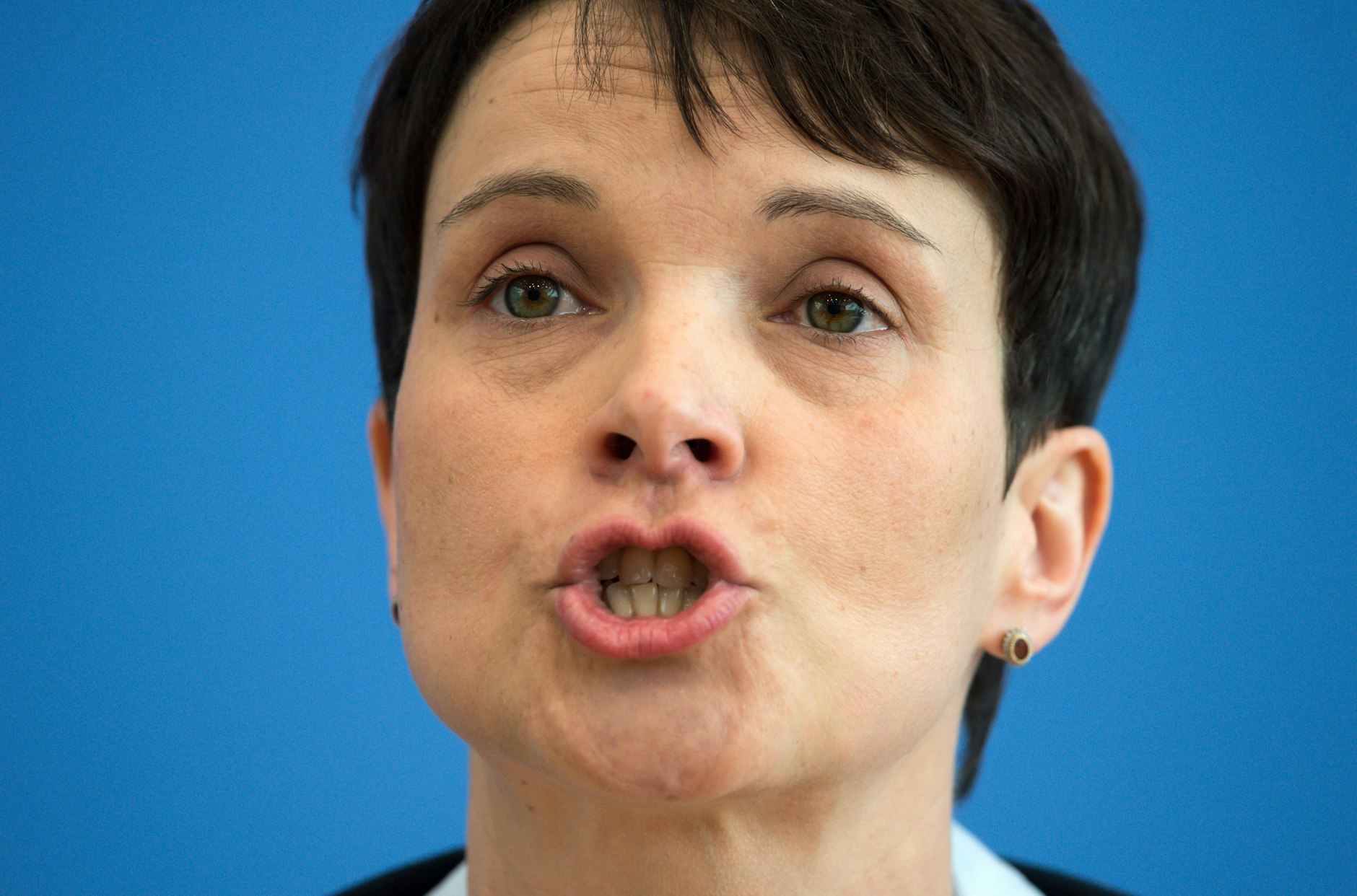 „Ihr Heuchler“: Frauke Petry beschimpft trauernde Netzgemeinde