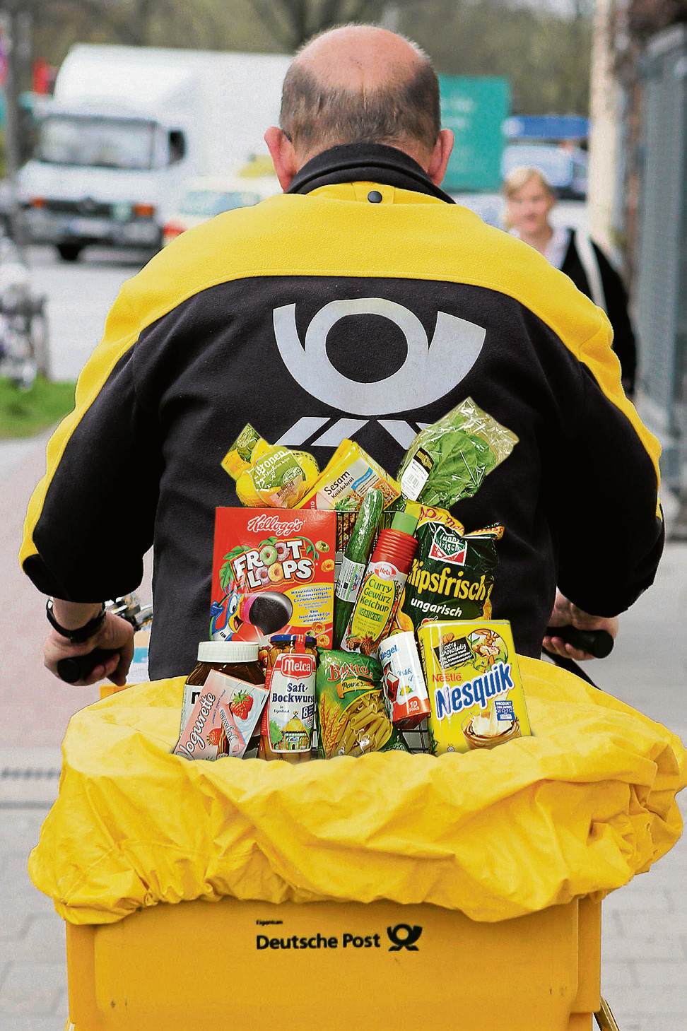 Der Postbote bringt jetzt was zu essen