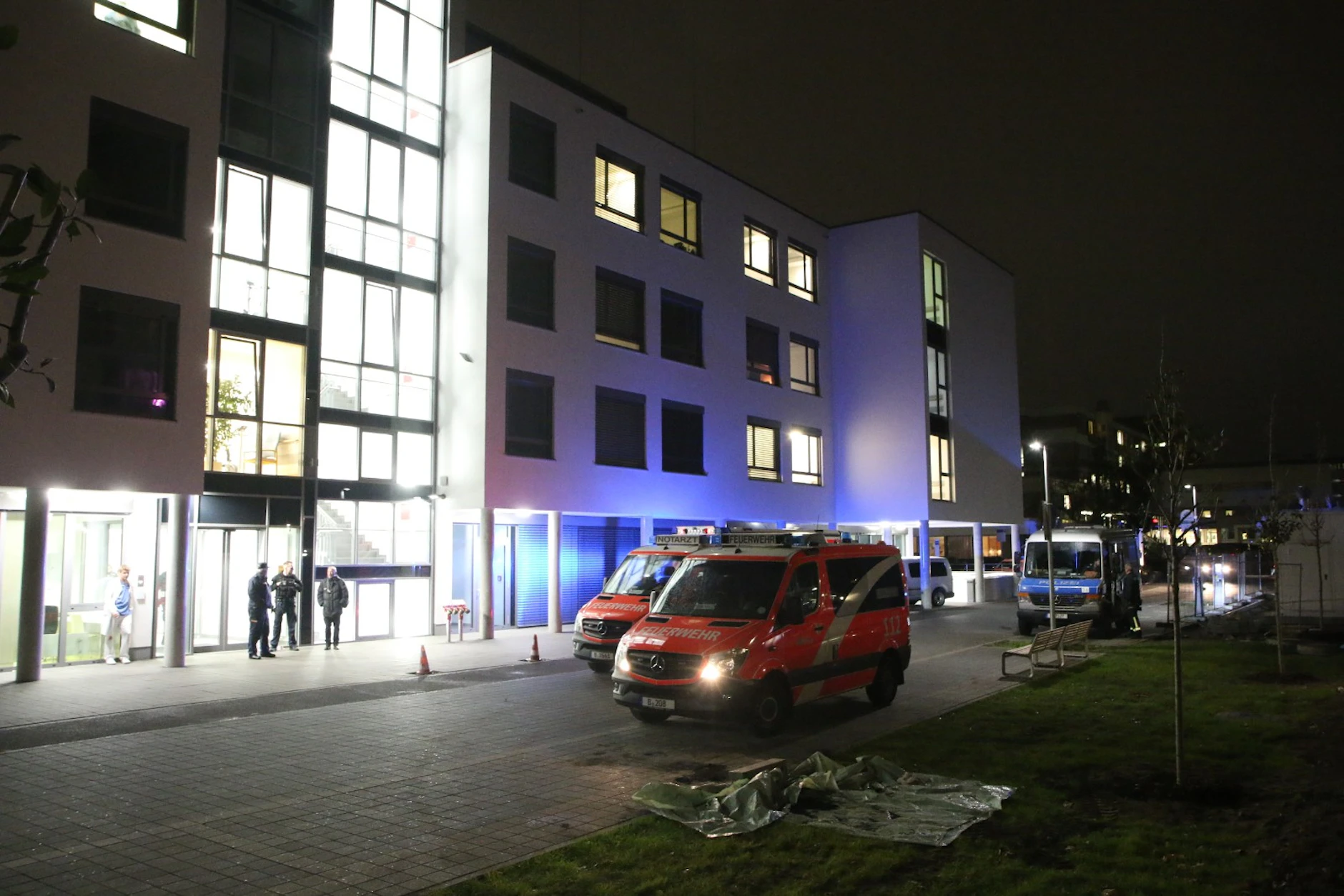 Tödliche Attacke in Charlottenburg: Dozent bei Vortrag in Privatklinik ...