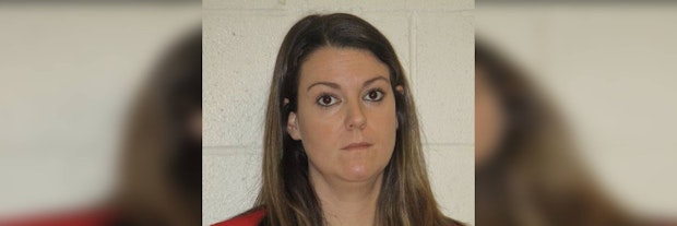 Sex mit zwei Schülern: Lehrerin (31) muss zwei Jahre in den Knast