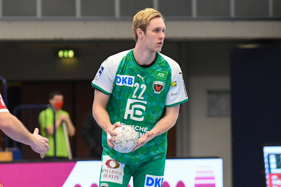 Eingerissene Hornhaut: Fuchs Marian Michalczik fällt für Test gegen ...