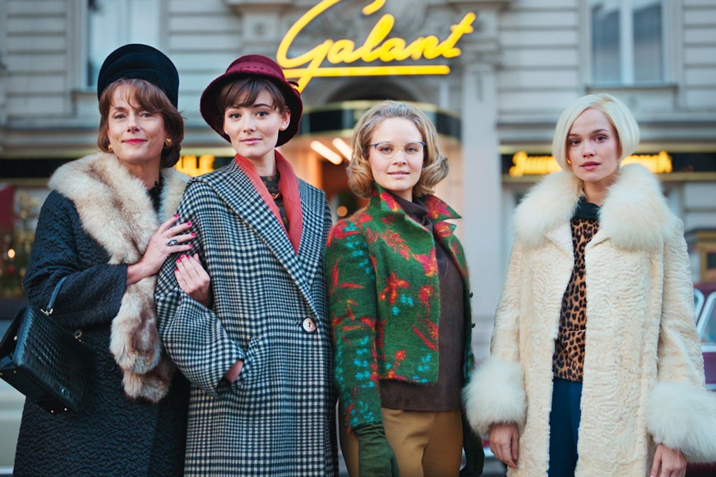 Gibt es ein Wiedersehen mit den Schöllacks? ZDF will „Ku'damm“-Reihe ...