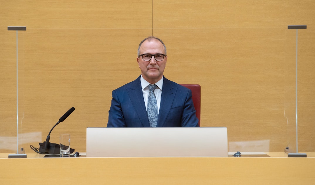 Der Richter der Nation – Alexander Hold wird 60