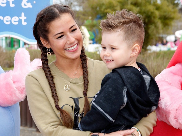 Sooo niedlich! Sarah Engels zeigt uns zum ersten mal ihre süße Tochter ...