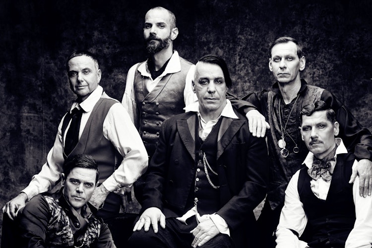 Schräge Aktion zum neuen Album von „Rammstein“: Jetzt kommt die neue ...