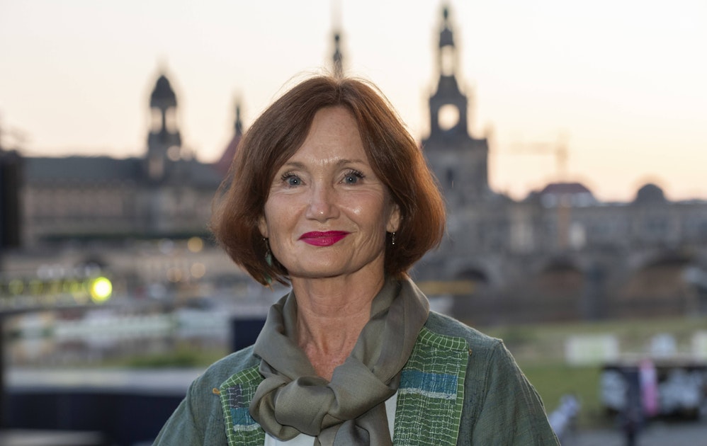 DDR-Star Barbara Schnitzler spielt jetzt in „Cabaret“ mit und verrät im ...