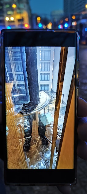 UPDATE! +++ Mit Video! Riesen-Aquarium Aquadom zerschellt +++ 1000 ...