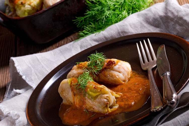 Köstliches Rezept für Kohlroulade: Mit diesen Profi-Tipps schmeckt’s ...